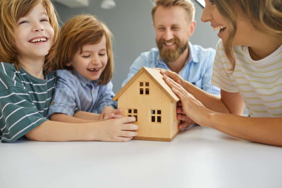 Three Simple Ways to Teach Your Children About Insurance - Tower Hill ... Three Simple Ways to Teach Your Children About Insurance - Tower Hill ...